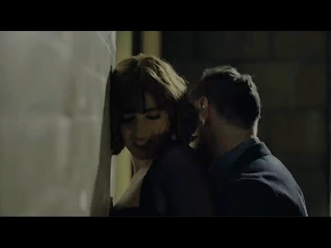 Obsession- Anna & William Kissing Love Scene | Charlie Murphy | Netflix