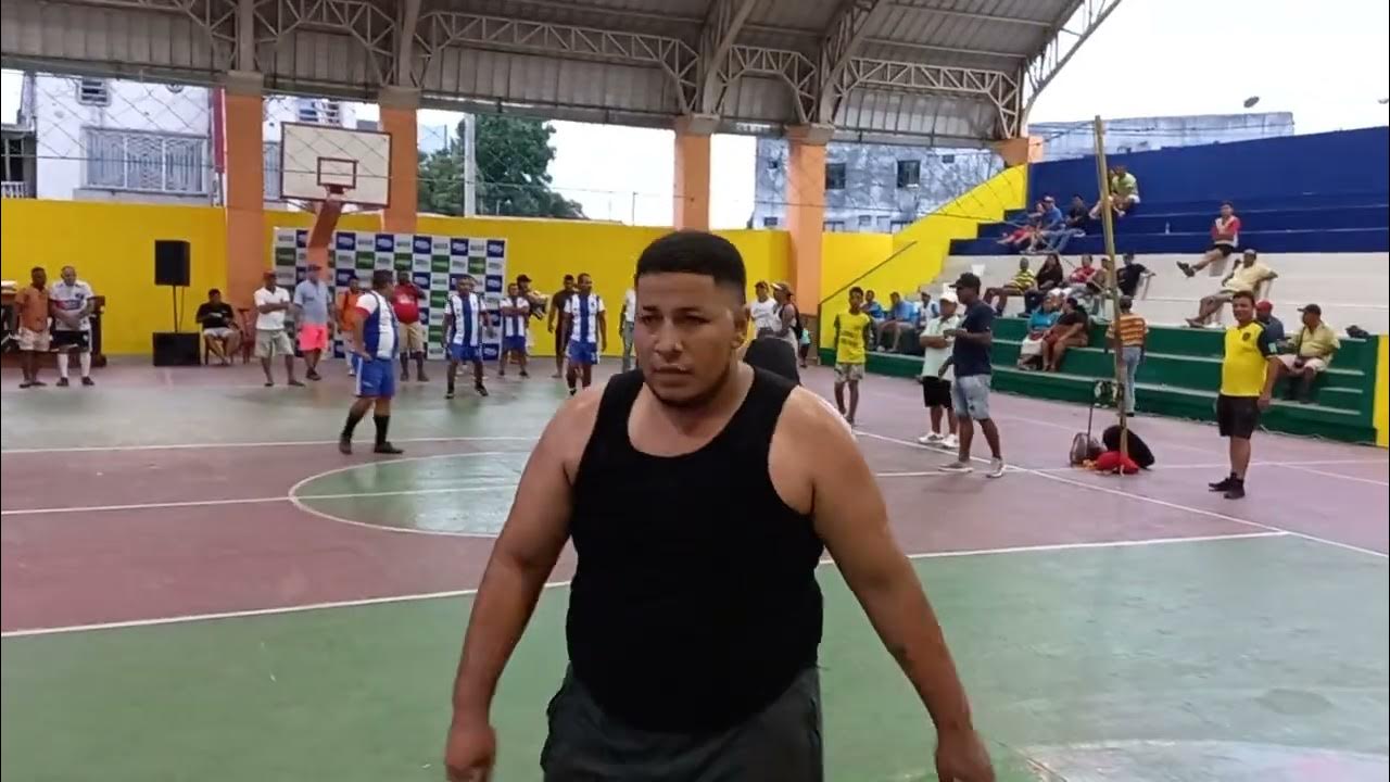 El Panita a sus 65 años Ya es LEYENDA en el Ecuavoley - YouTube