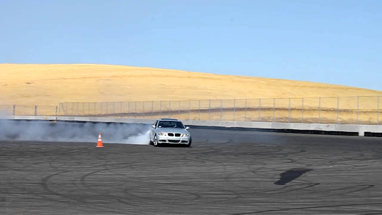 BMW E90 335i drifting at Thunderhill Raceway - YouTube