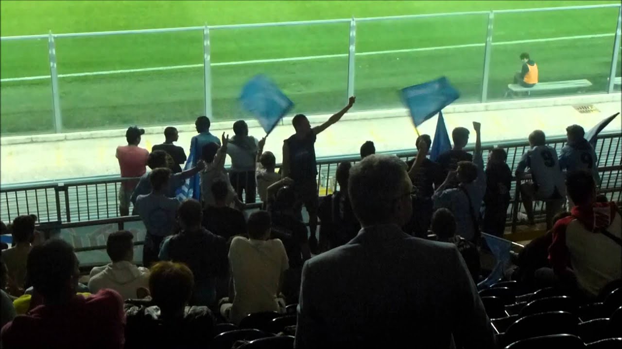 AlbinoLeffe - FC Südtirol 3-1: Tifo Nuova Guardia Albinoleffe. - YouTube