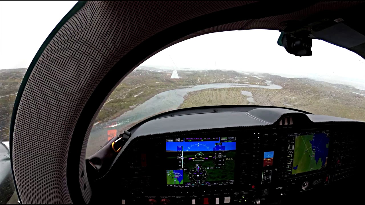 Diamond Aircraft DA62 - LPV Approach Iqaluit Frobisher Bay - YouTube