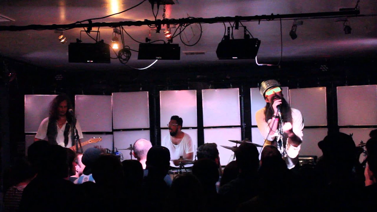 Ishi Performs at Fitzgerald's in Houston (1 of 2) - 6:8:2013 - YouTube