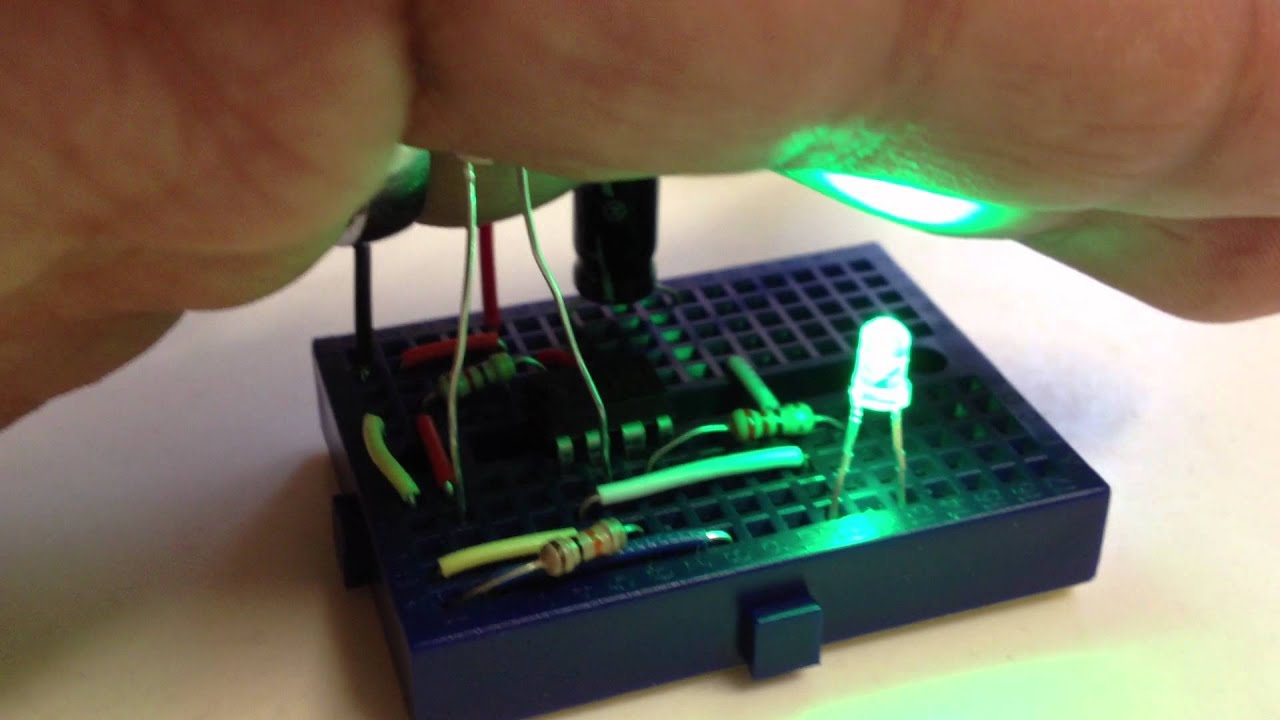 LDR and 555- dark sensor- buildcircuit.com - YouTube