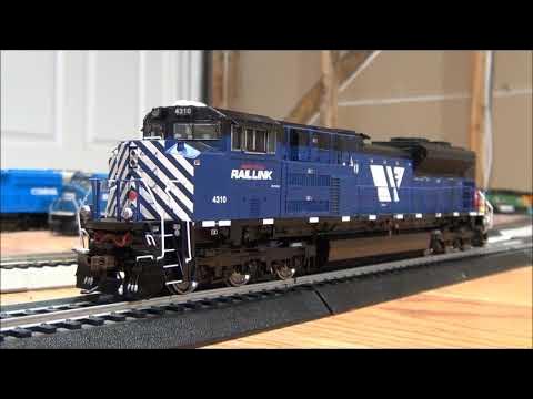 Review: Athearn Genesis EMD SD70ACe (Montana Rail Link) - YouTube
