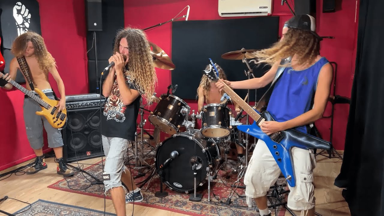 PANTERA - Cemetery Gates (Live Studio Session) - YouTube