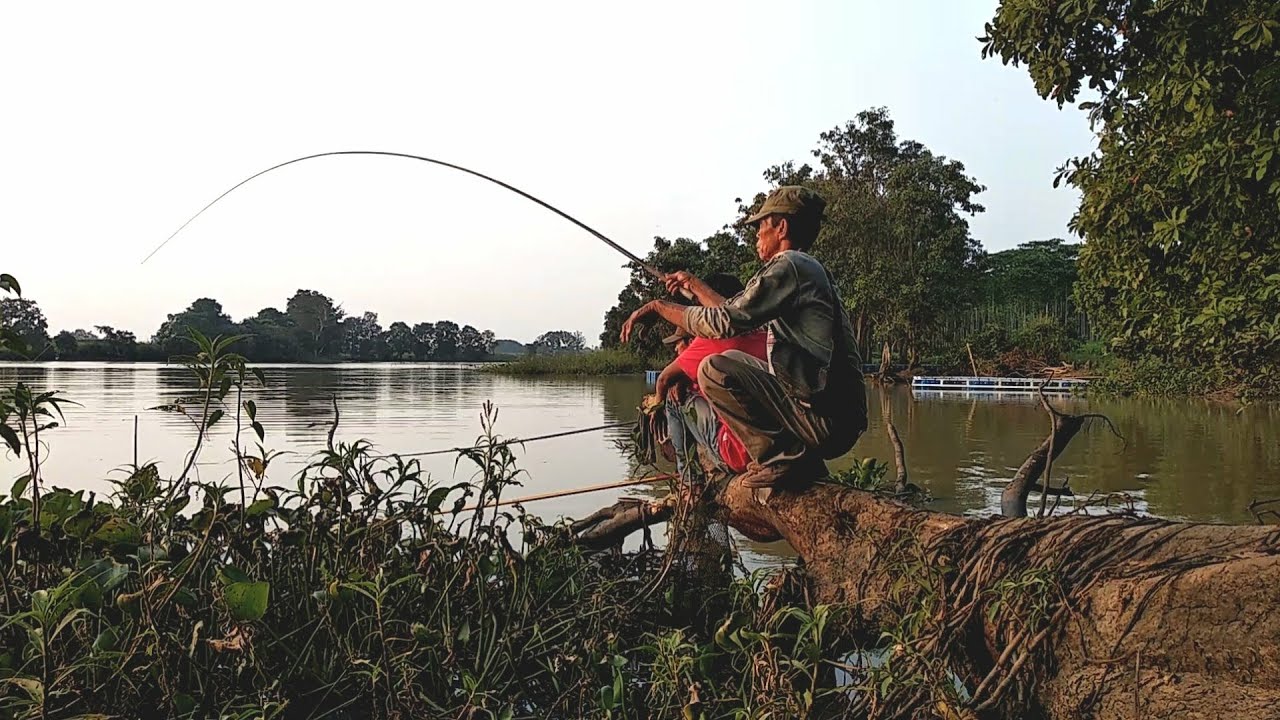 MANCING DI WISATA CAPIT URANG STRIKE TERUS | Kota Metro Lampung - YouTube