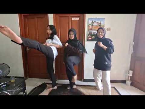 Tugas pjok, silat, Nabila Azahra, x-1