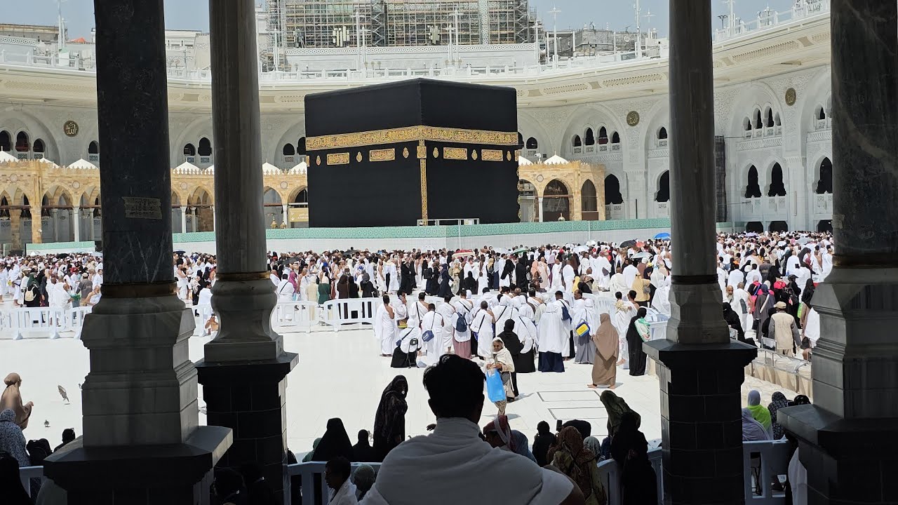Makkah Streets | 1 October 2025 | Food & Travel | Kaaba Live🔴 | Masjid ...