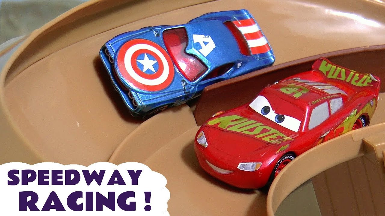 Cars Lightning McQueen In Speedway Racing With The Funny Funlings - YouTube