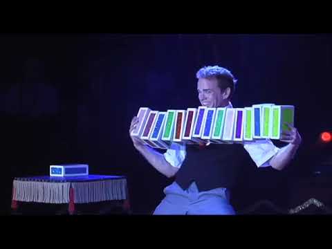 Comedy juggler with cigar boxes - YouTube