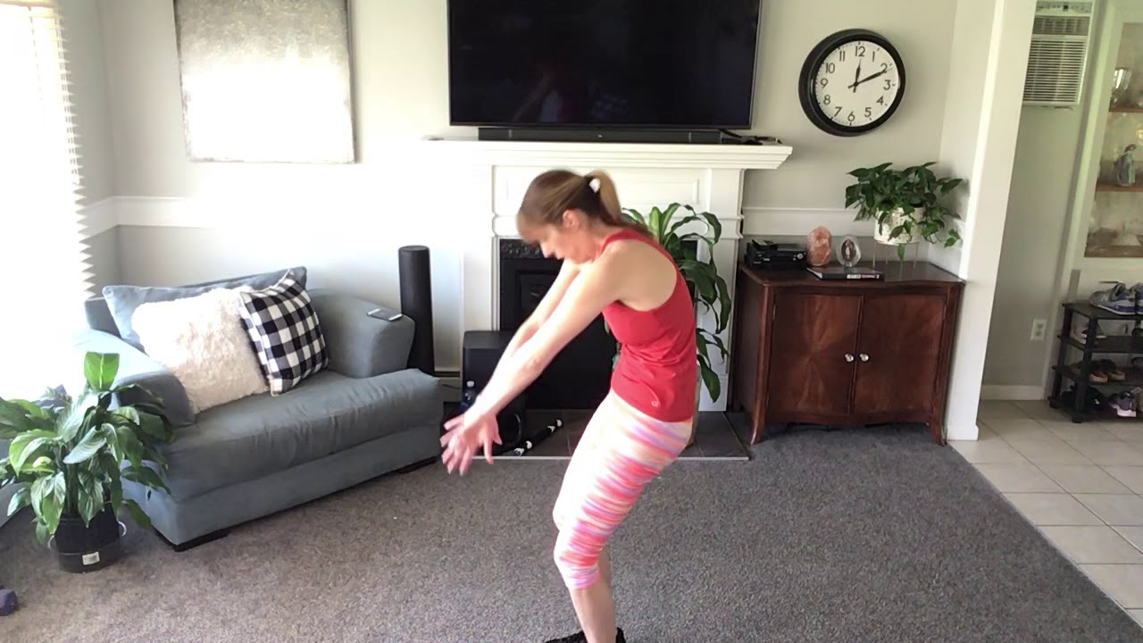 Senior low impact aerobics with coordination challenges - YouTube