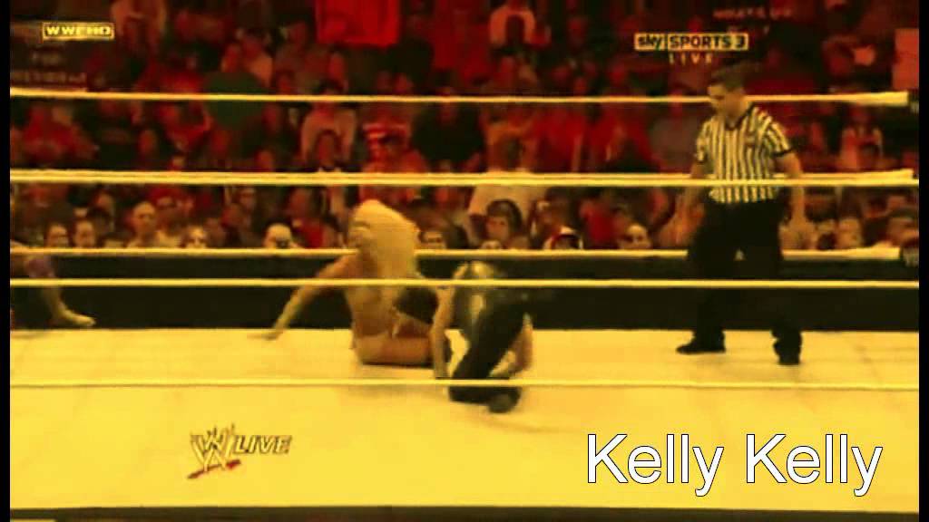Kelly Kelly Mv.Britney Spears - YouTube