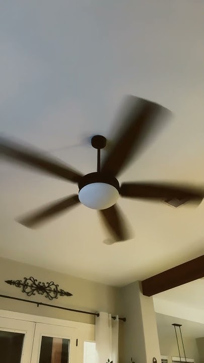 70 Harbor Breeze Kingsbury ceiling fan - YouTube