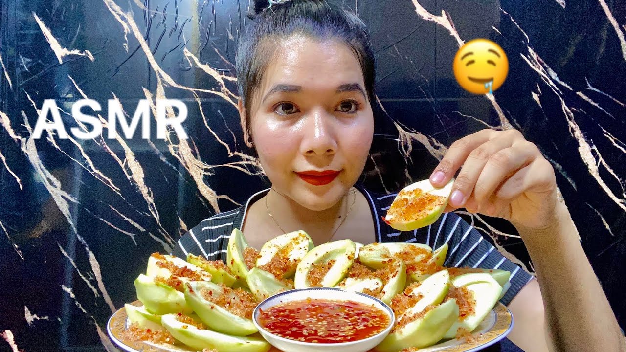 ASMR* Mango mix chili Spicy Salt [mukbang/ Eating]& Yummy yummy - YouTube