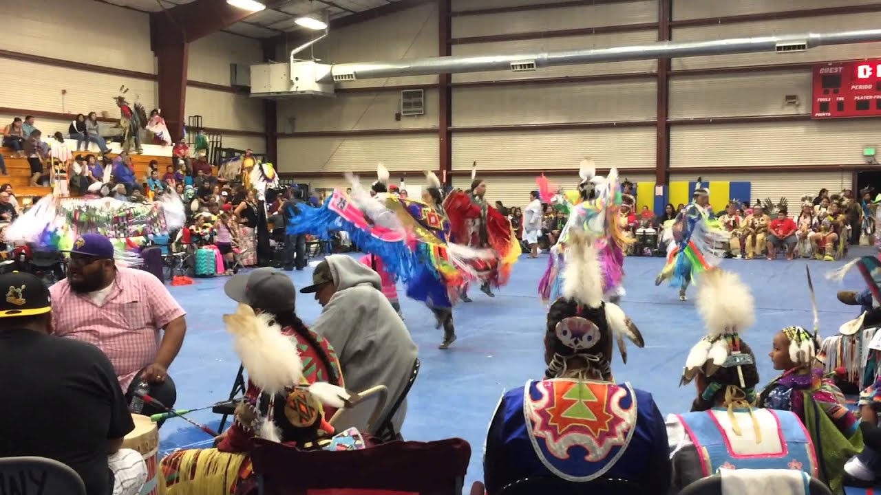 Elko Band Powwow 2015, teen girls fancy - YouTube