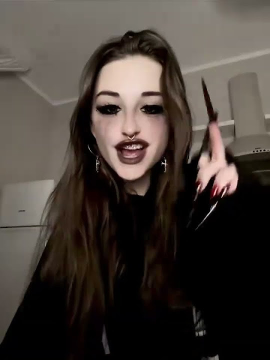 @EVELINGOSPOSHA ГОСПОЖА ЭВЕЛИН САМАЯ ЛУЧШАЯ 👑😈🛐💅🏼🔪💪🏼#госпожаэвелинмоя😈 ...