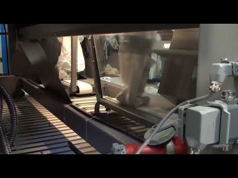 Maxx Blaster Blanket Folding System - YouTube
