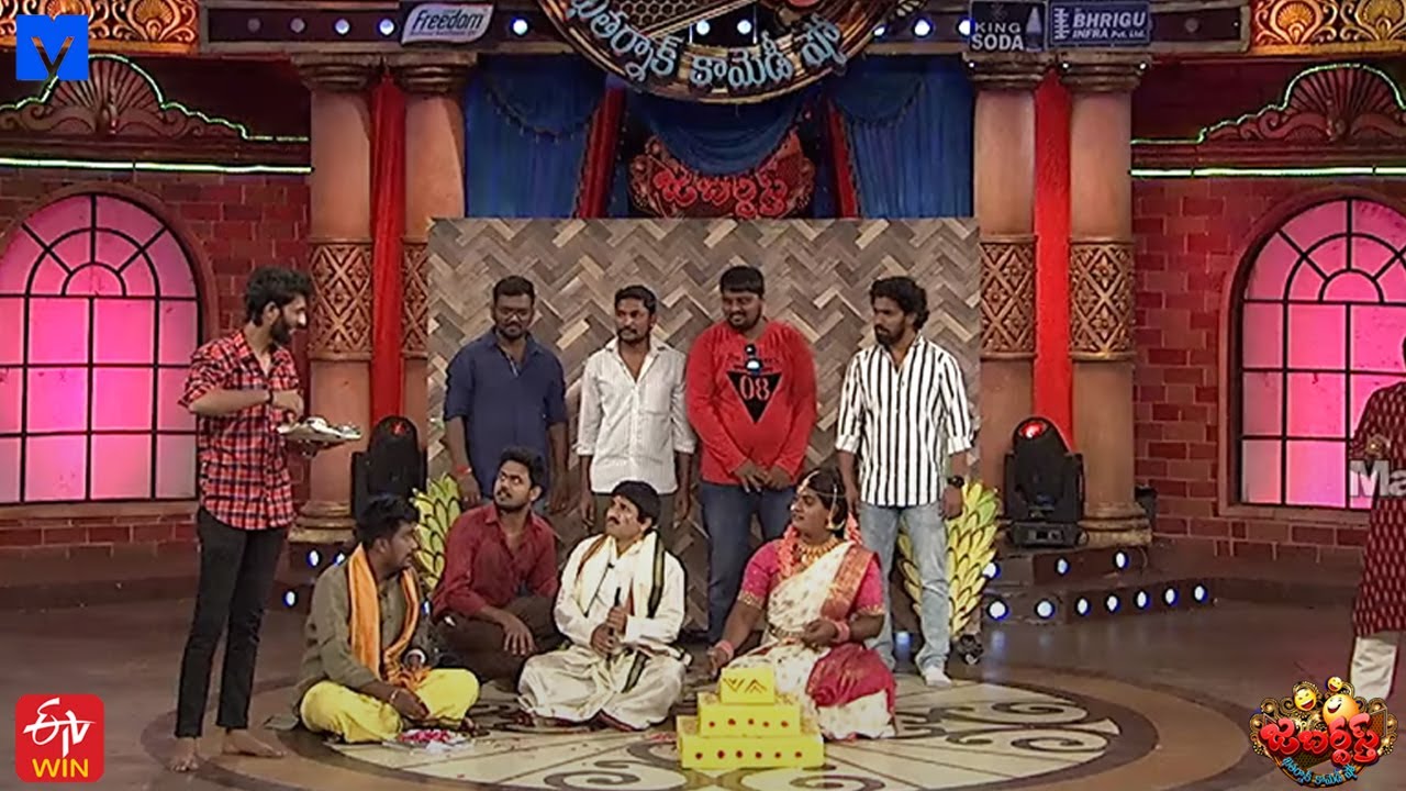 Rocket Raghava Performance Promo - Raghava Skit Promo - 1st April 2021 ...