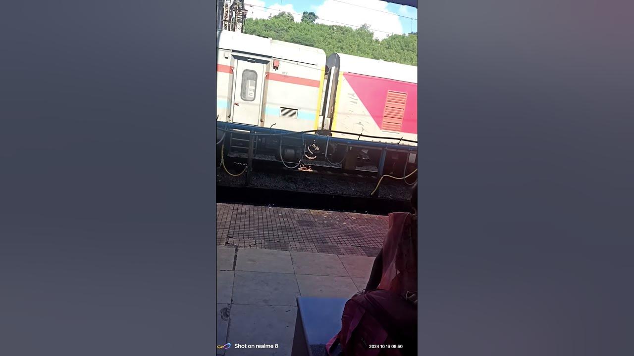 railu bandi # Vijayawada # railway station 🚉#short# plz like and subscribe my channel - YouTube