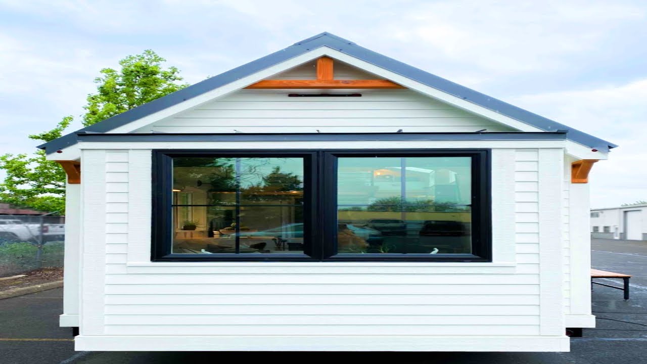 Absolutely Luxury Gorgeous Family’s $5,570 Motorhome Renovation | Tiny House Concepts - YouTube