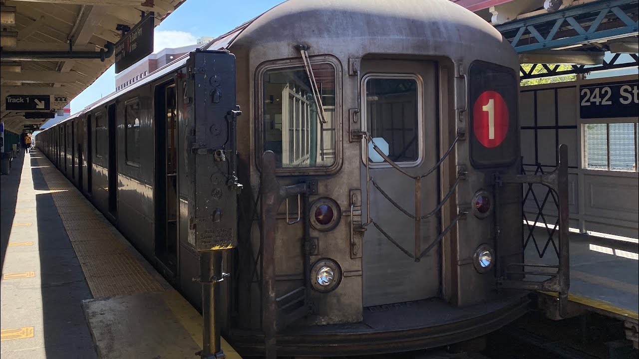 MTA New York City Subway 1984-1987 Bombardier R62A #2217 - YouTube