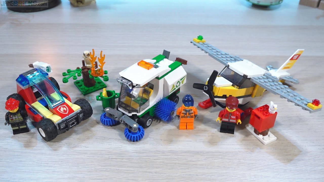 Builds ⏩ LEGO City Mail Plane, Forest Fire, Street Sweeper 60250 60247 ...