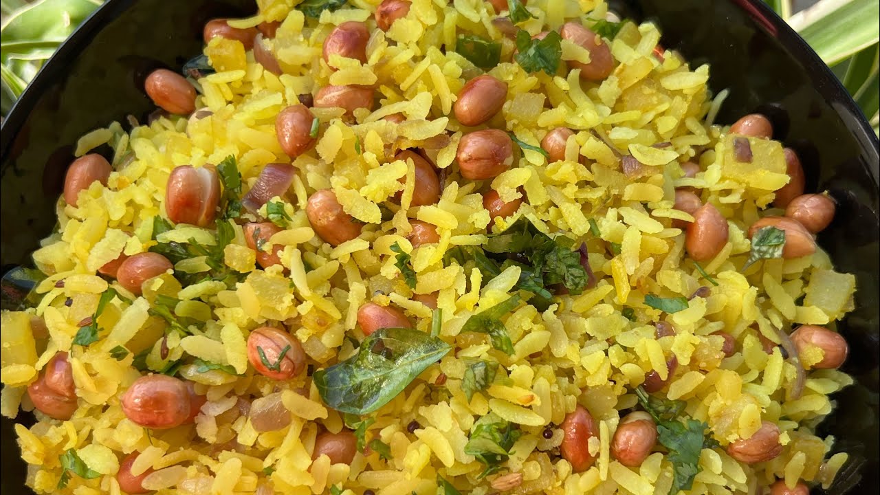 Kanda Poha | Easy & quick breakfast recipe | Poha Recipe | How to make ...