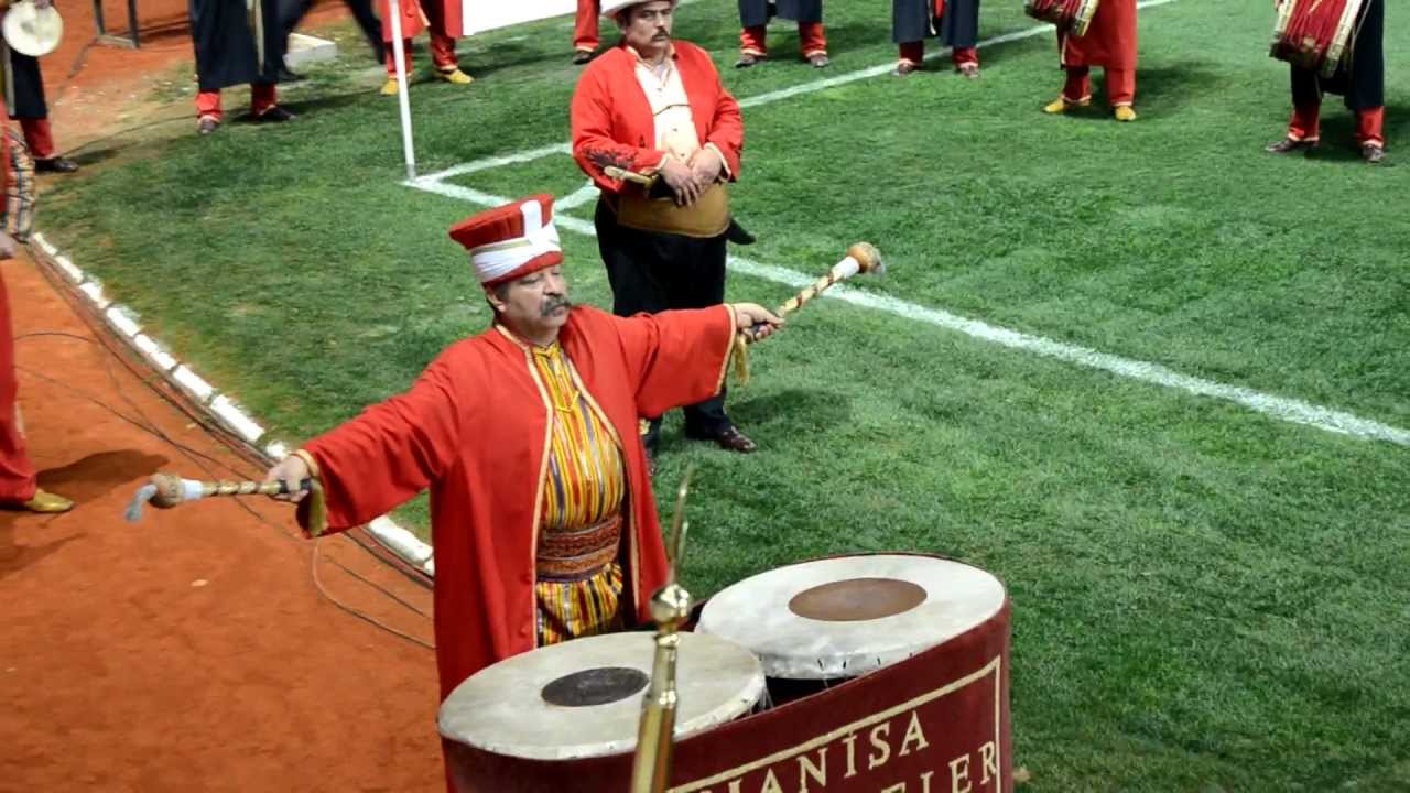 Mehter marşı HD (MANİSA) - YouTube