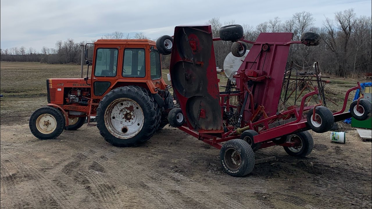 Taking the Belarus 805 &the mowers back to the farm - YouTube