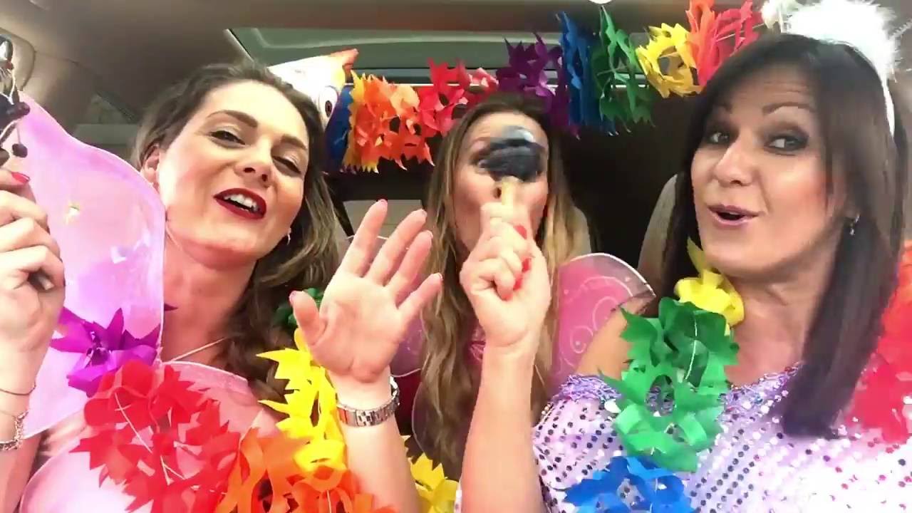 Mime remake Girls singing in a car - YouTube
