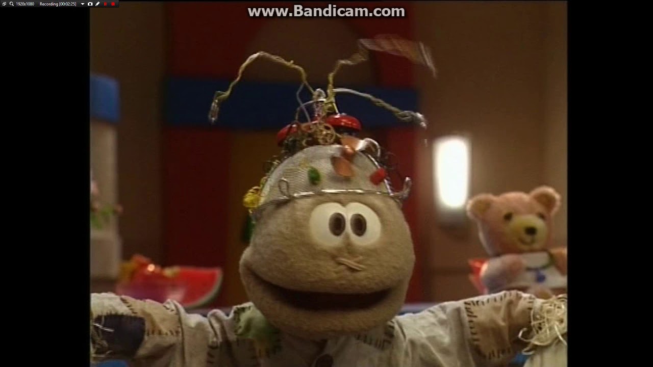 St Bears Dolls Hospital The Unscary Scarecrow Part 2 - YouTube
