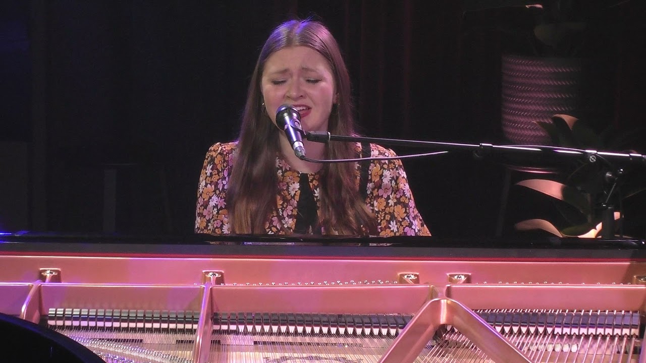 Audrey Powne - Bed That I Made | Live at The Count's | October 2021 ...
