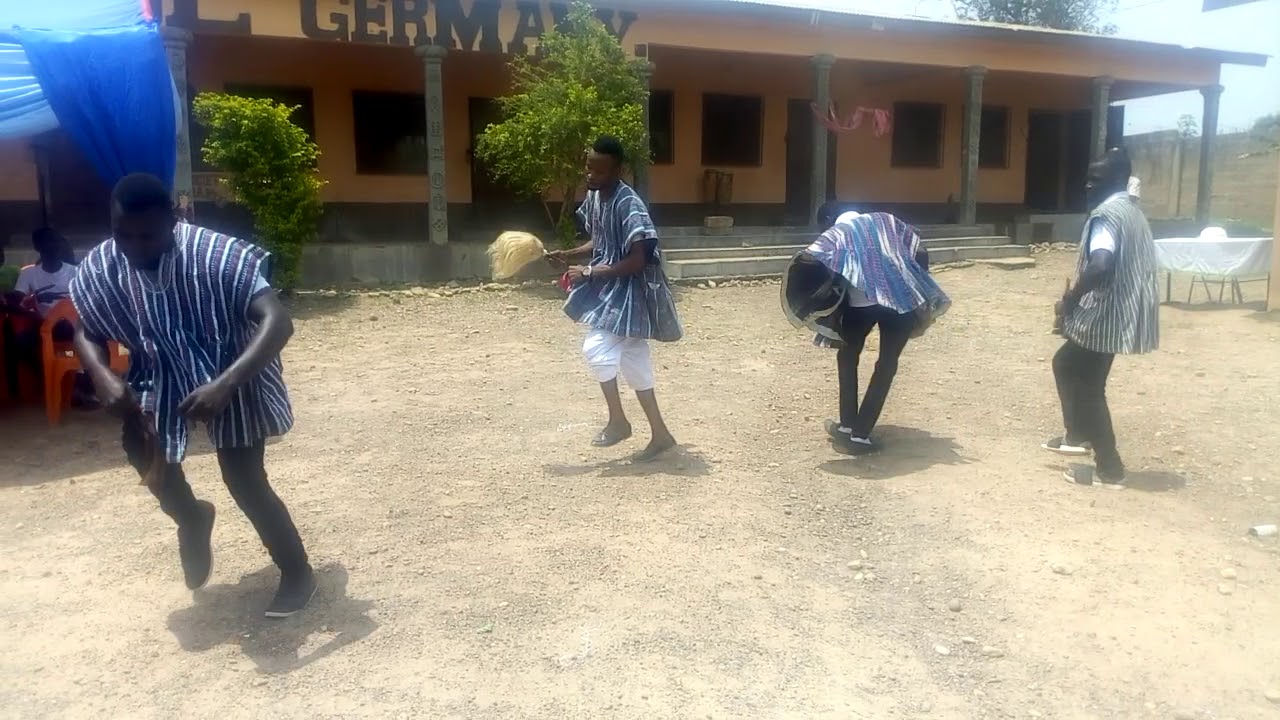 Cultural Dance Gonja's - YouTube