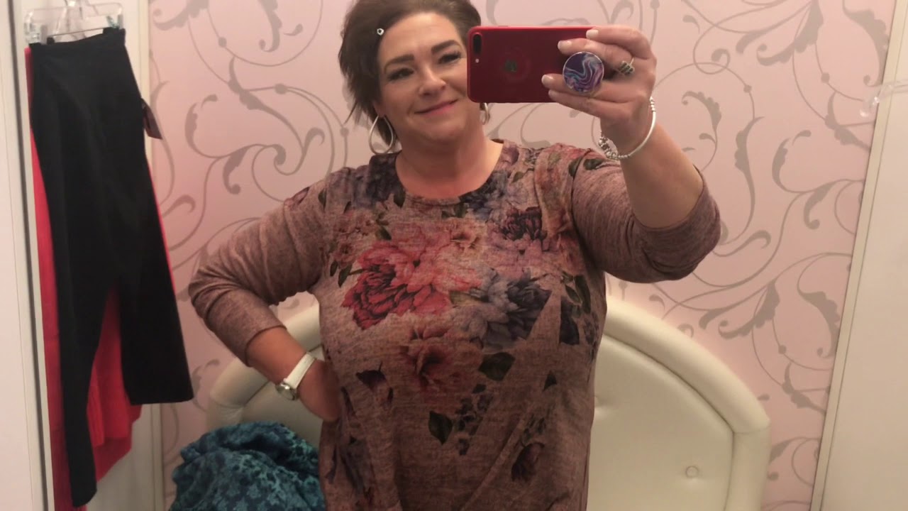 Plus size at Dress Barn inside the dressing room - YouTube
