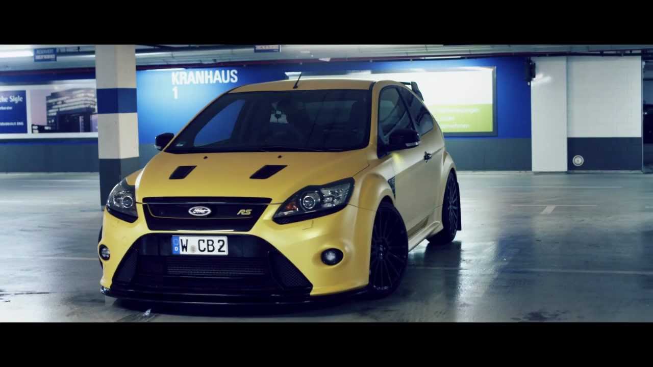 Ford Focus RS car wrapping emotion trailer - YouTube
