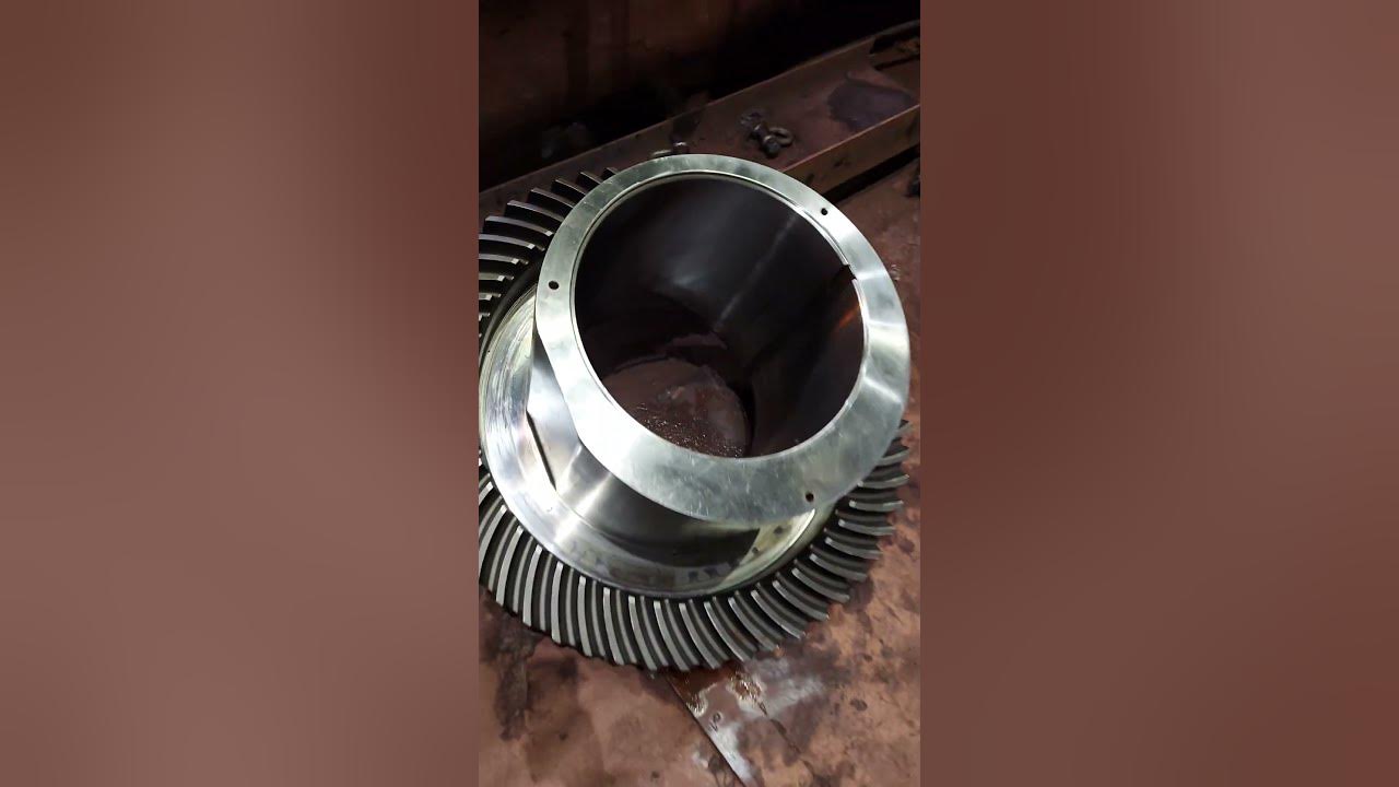 Eccentric Assembly of Sandvik Cone crusher CH440 - YouTube