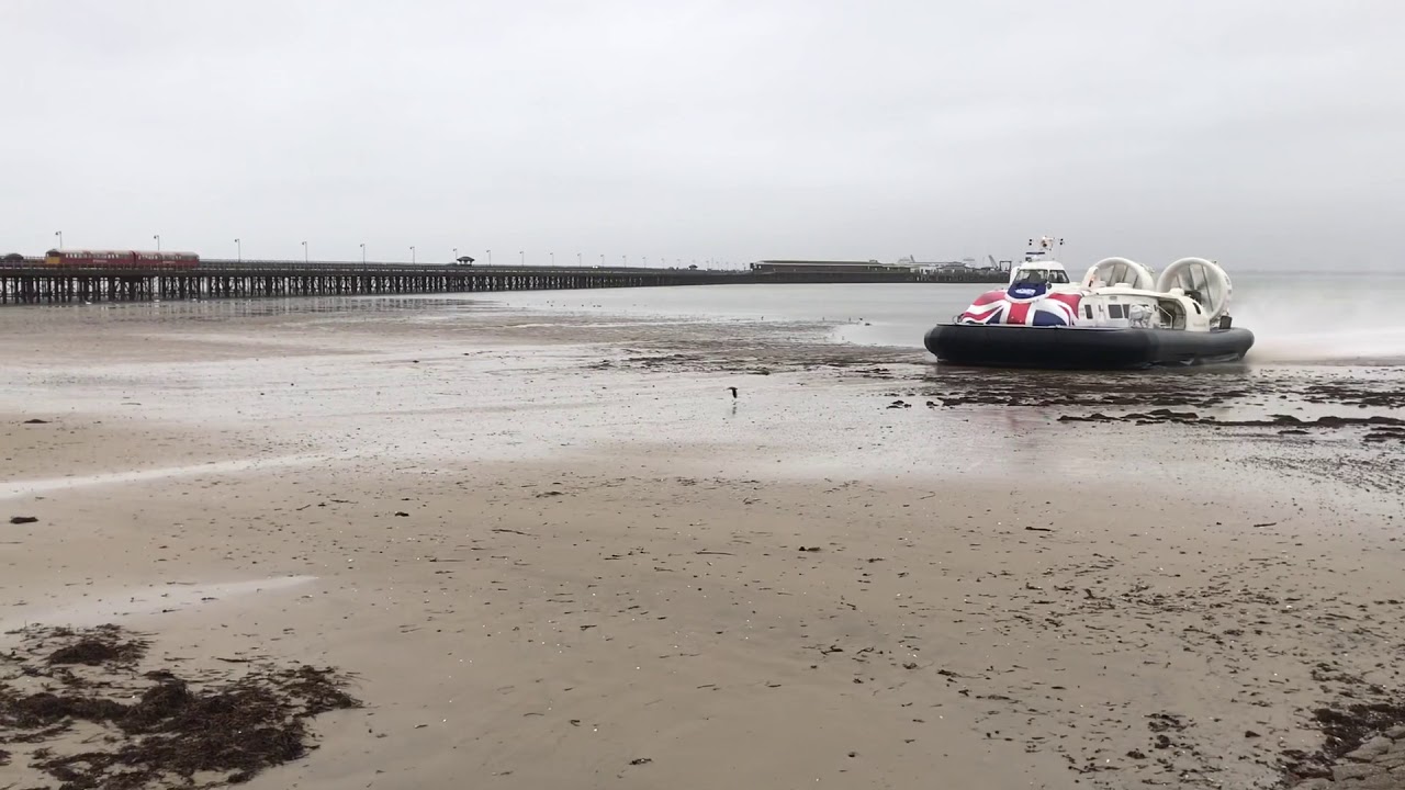 Hovertravel 12000TD Solent Passenger Hovercraft 2018 - YouTube