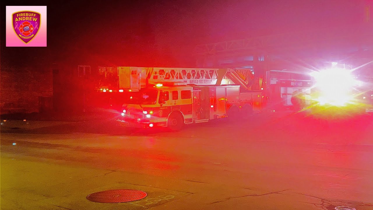 Buffalo Fire - Engine 21 & Truck 6 Responding - YouTube