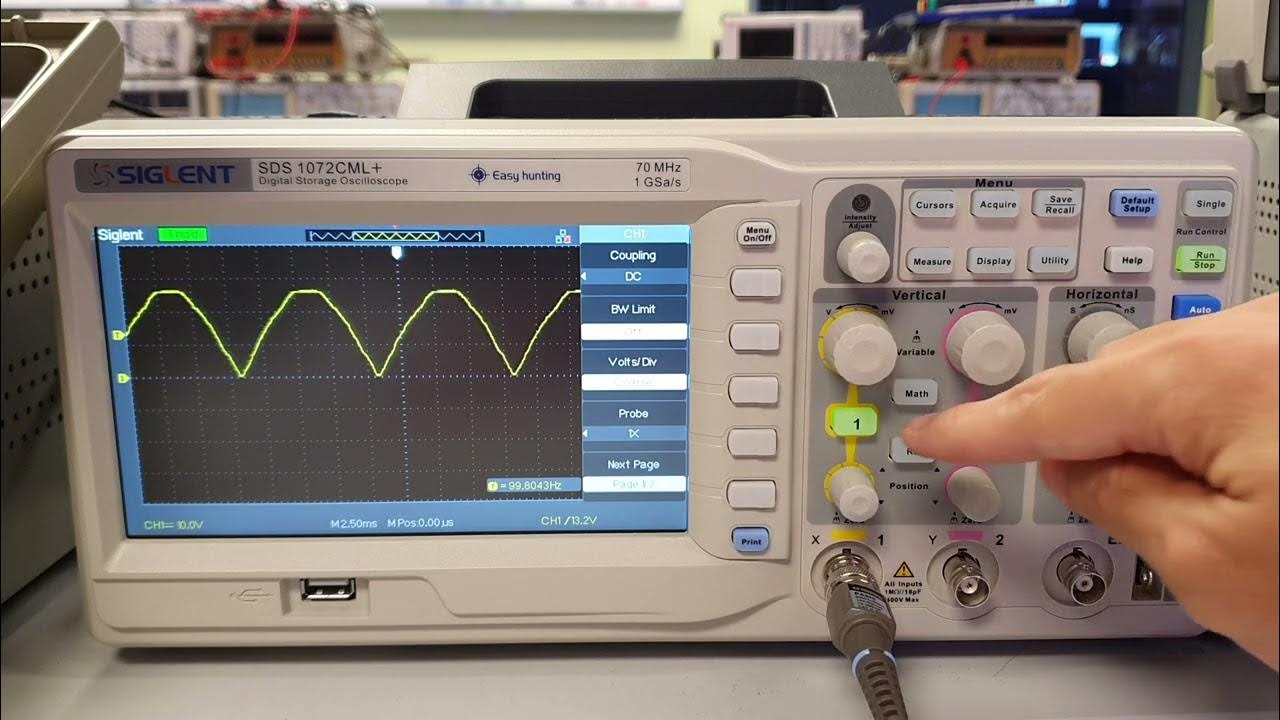 Siglent Oscilloscope Average Voltage measurement procedure - YouTube