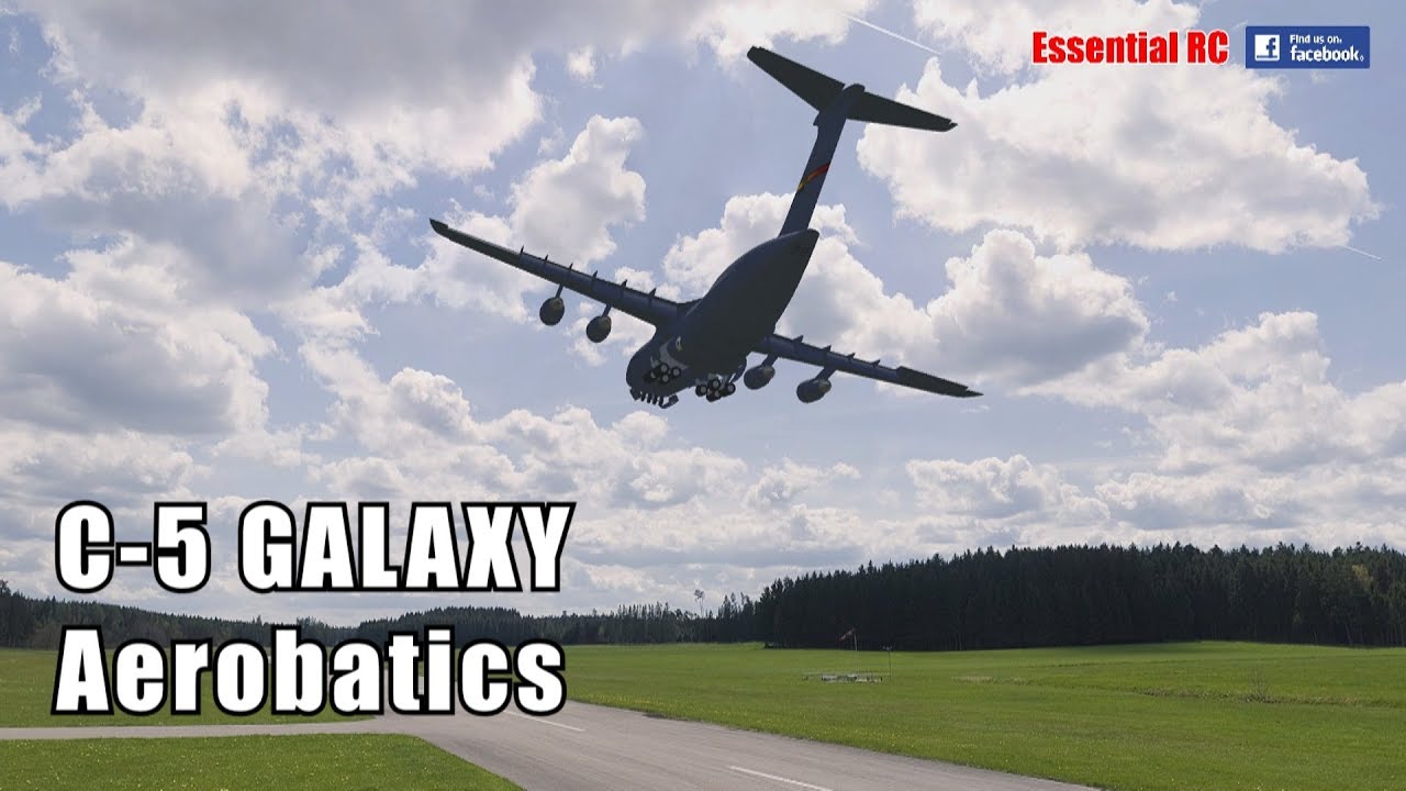 LOCKHEED C-5 GALAXY: LOW PASSES and EXTREME AEROBATICS demo - YouTube