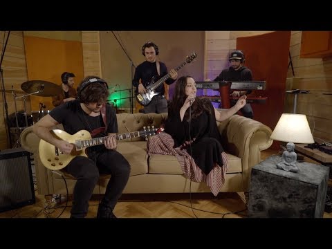 🎵Mecbursun! - Bengisu - Sertab Erener Akustik Cover!