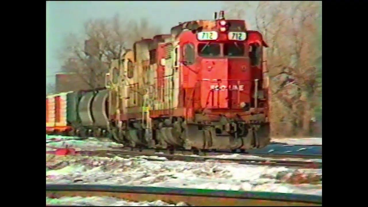 Minneapolis Junction January 1986 Five Soo GP 30s - YouTube