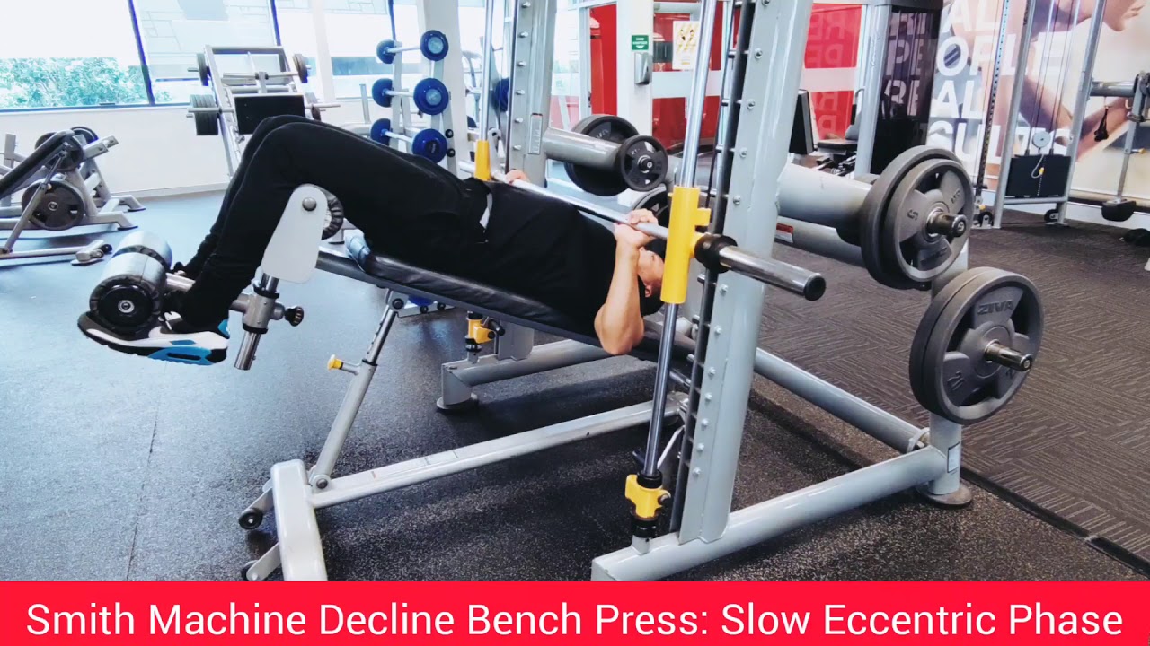 Smith Machine Decline Bench Press: Slow Eccentric Phase - YouTube
