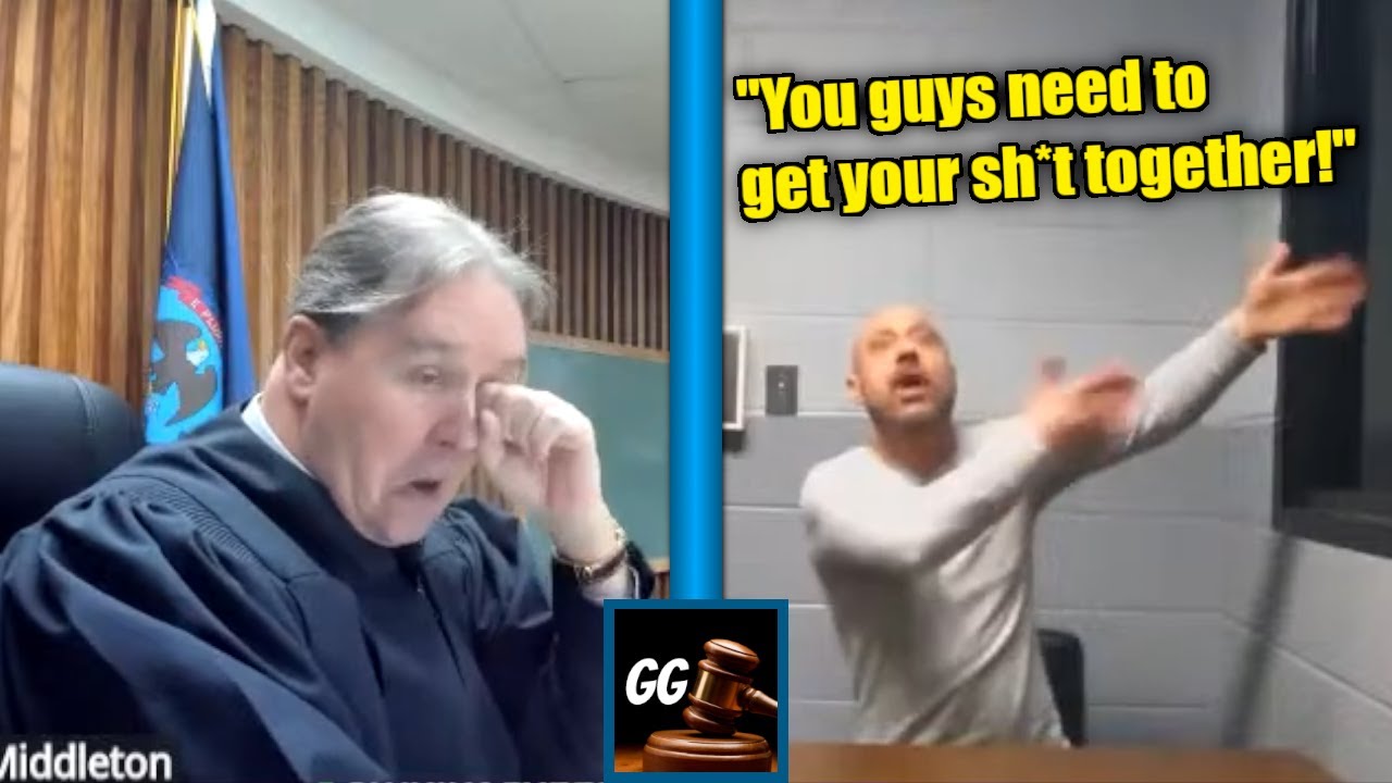 Defendant Yells at Judge During Bench Warrant Hearing - YouTube