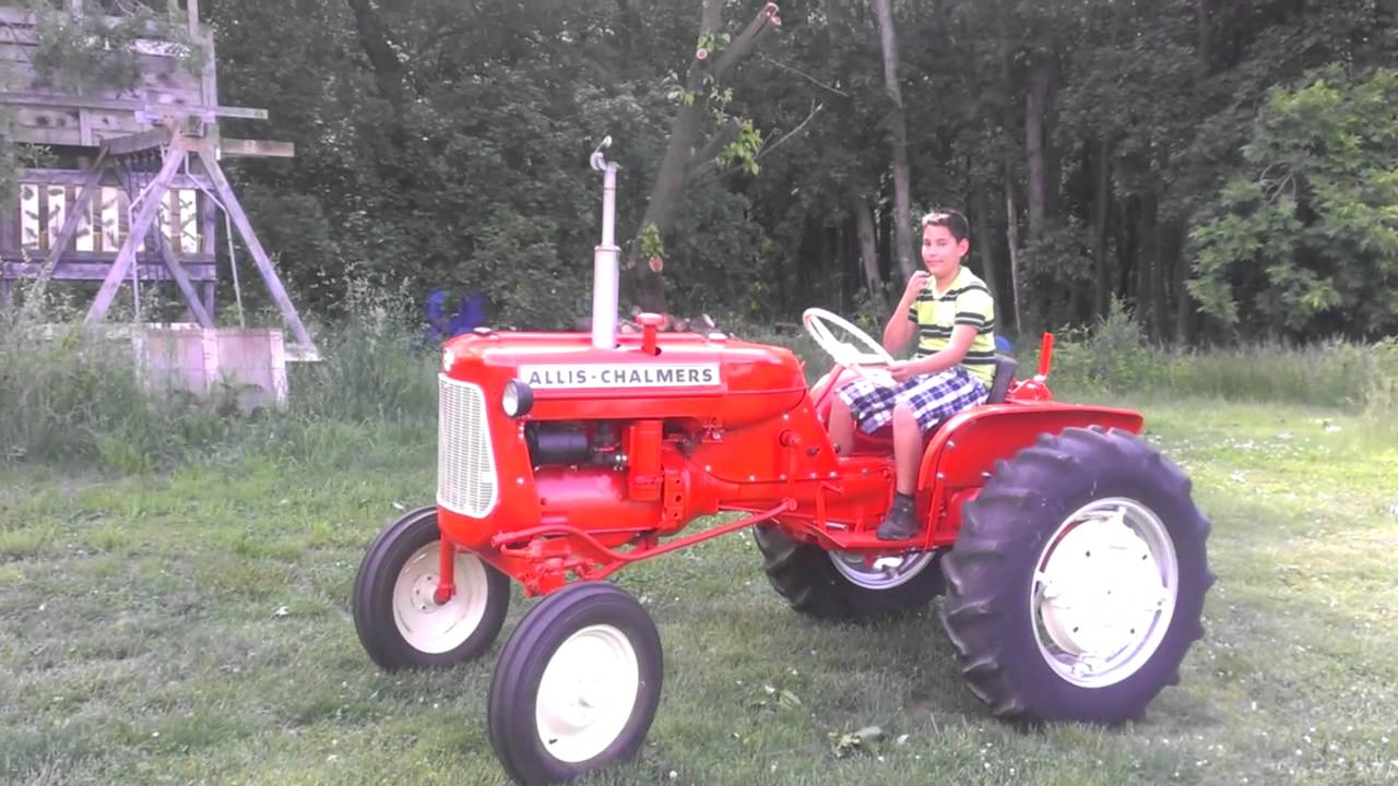 Allis Chalmers D12 Series II - YouTube