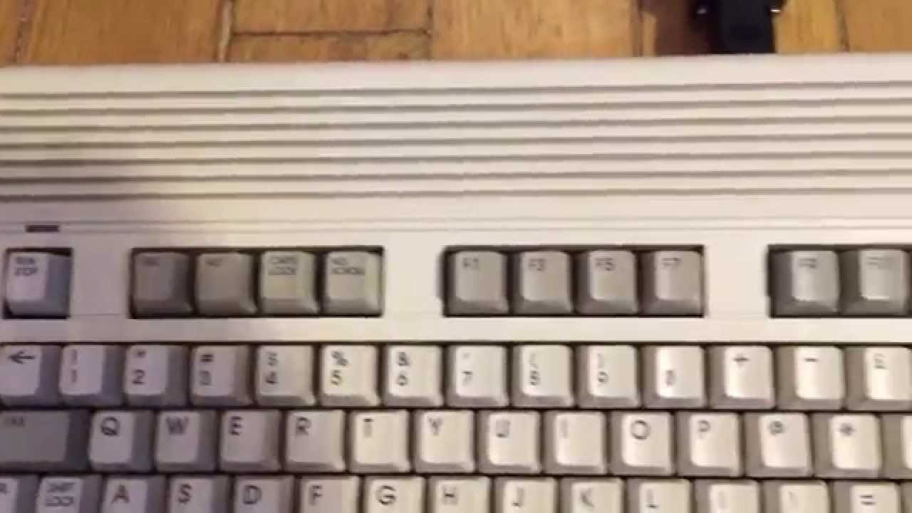 Commodore 65 quick demo - YouTube