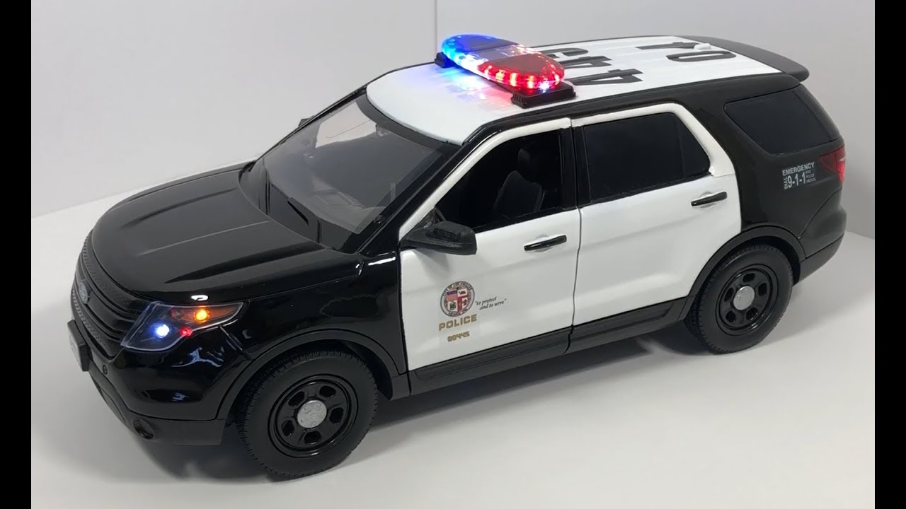 1/18 LAPD Ford Explorer with Working Lights (CUSTOM ORDER) - YouTube