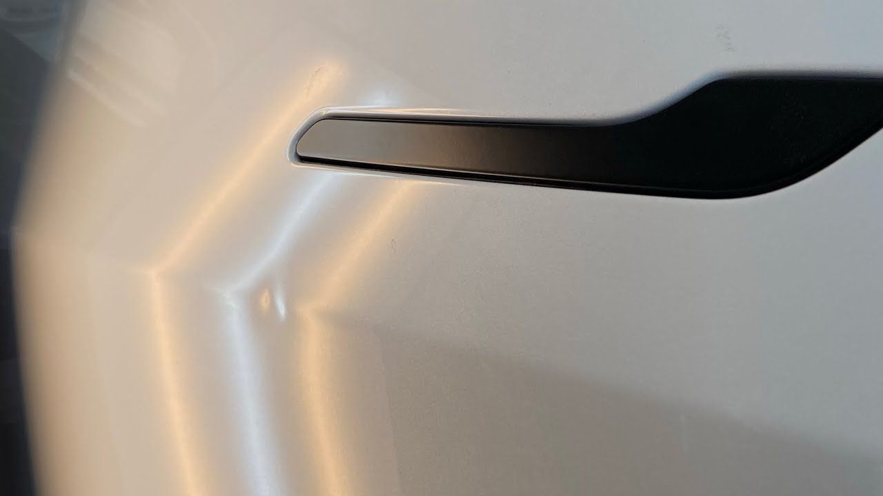 Tesla model 3 Dent on body line How to PDR, how to remove door latch ...