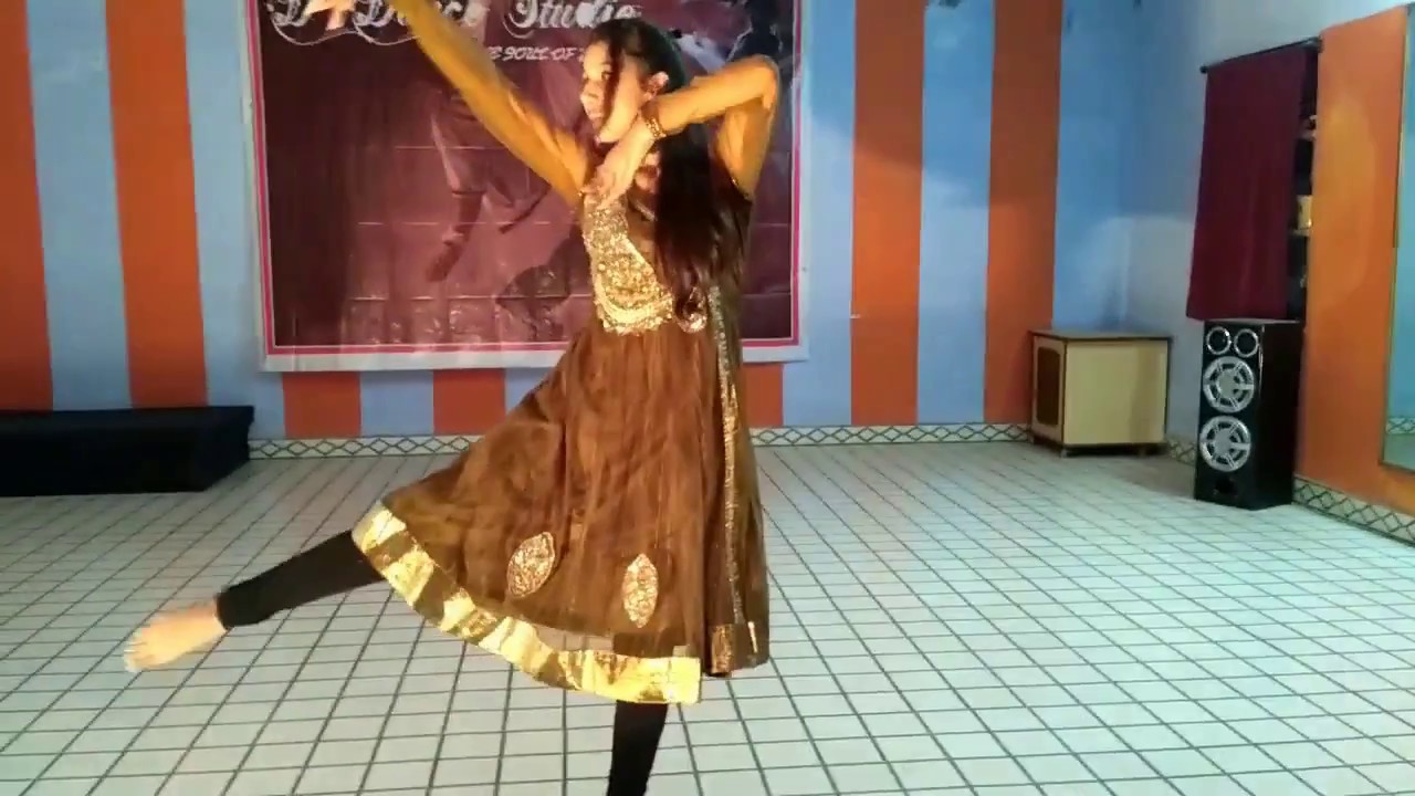 Jag Ghoomeya Song || Sultan Movie || Salman Khan || Esay Dance Step ...