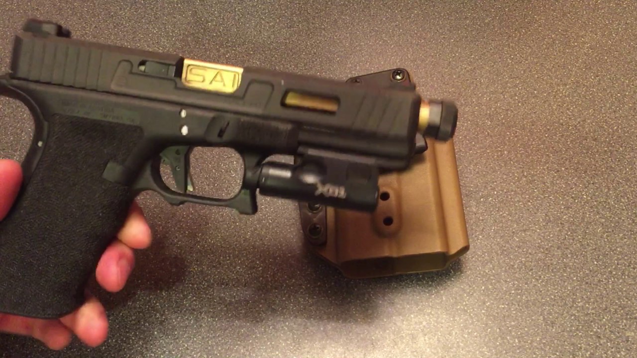 Guncraft Arcane with Glock 17 with Surefire XC1 - YouTube